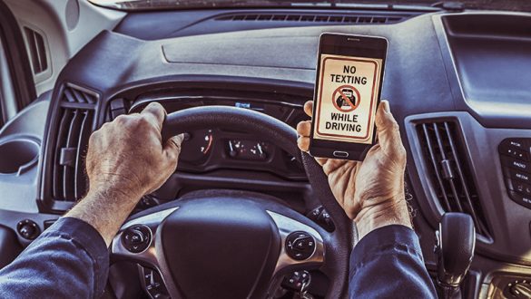 Stop Making Excuses! 4 Reasons To Stop Texting While Driving – eTags ...