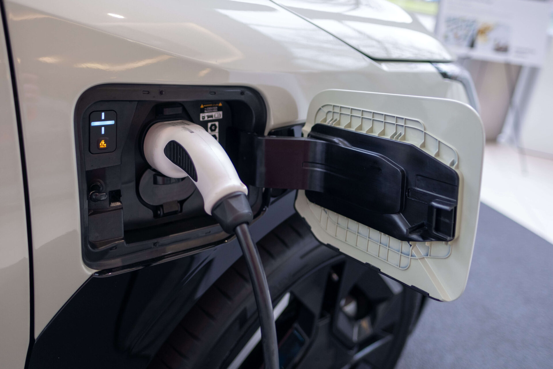 The new Kia EV4: Practicality + Innovation | eTags - Vehicle ...